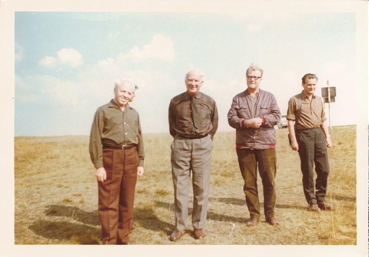 Česká arachnologická společnost - prof. RNDr. Jan Buchar , DrSc. →